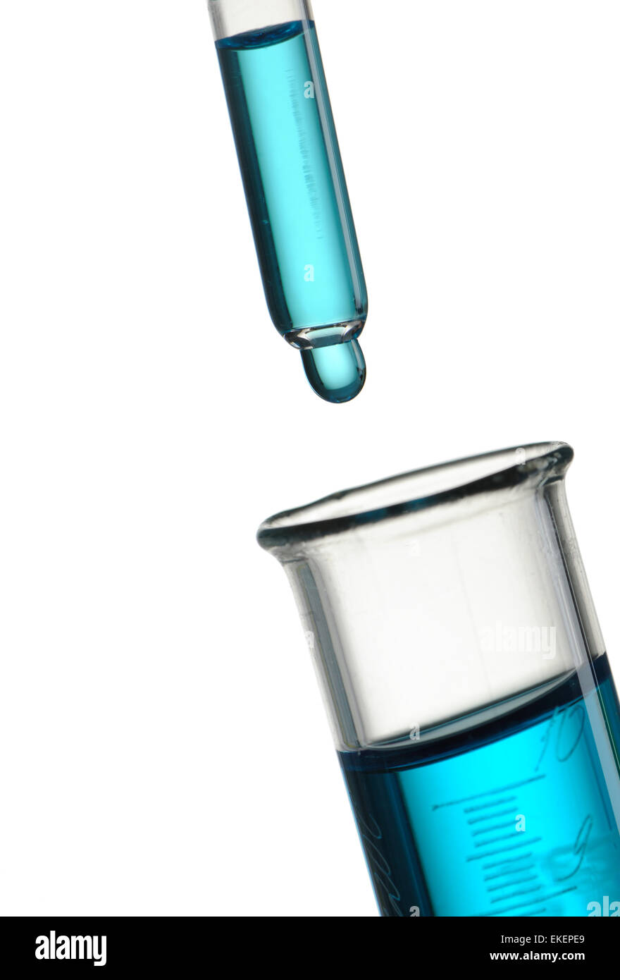 Drop into beaker hi-res stock photography and images - Alamy