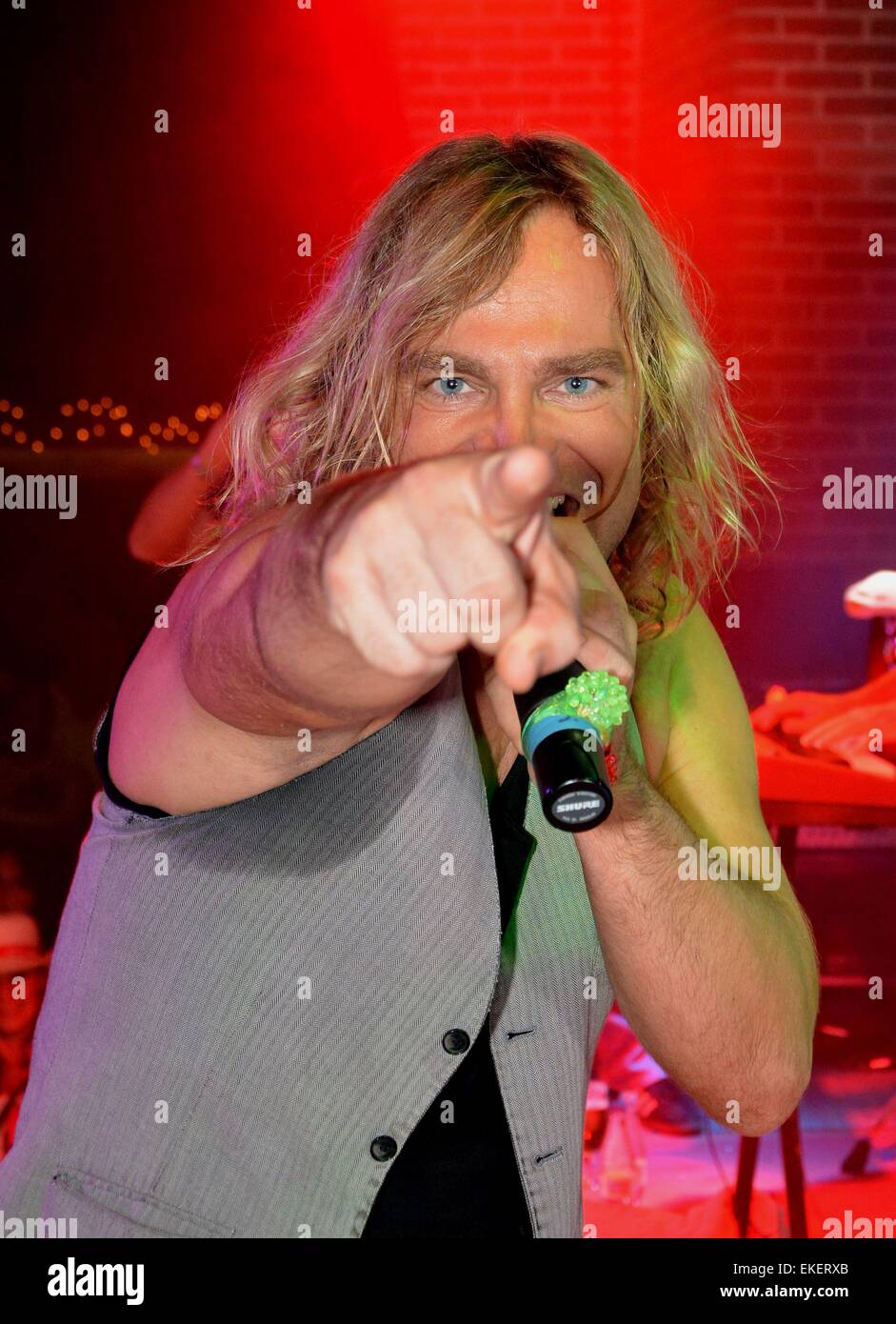 Münchener freiheit band hi-res stock photography and images - Alamy