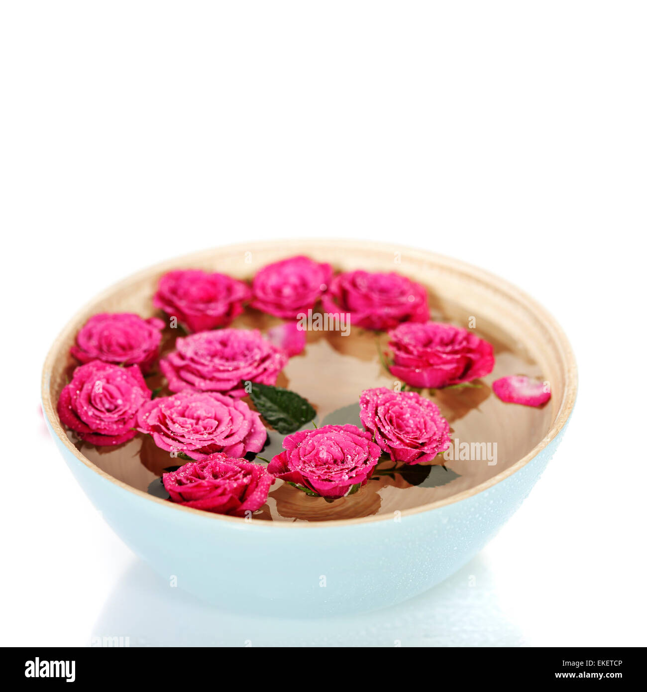 Floating roses water bowl hi-res stock photography and images - Alamy