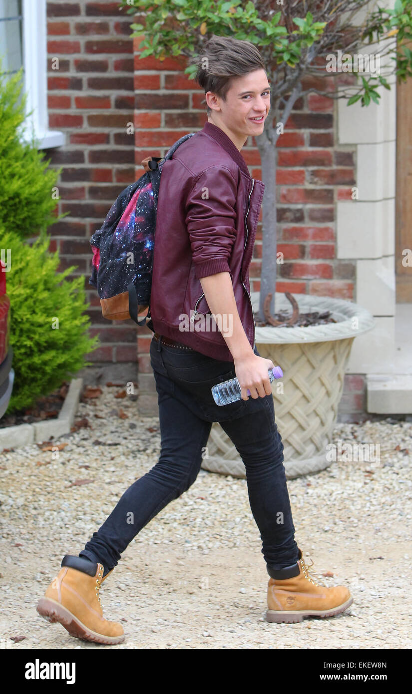 Only the Young arrive at the X Factor finalist's house after their ...