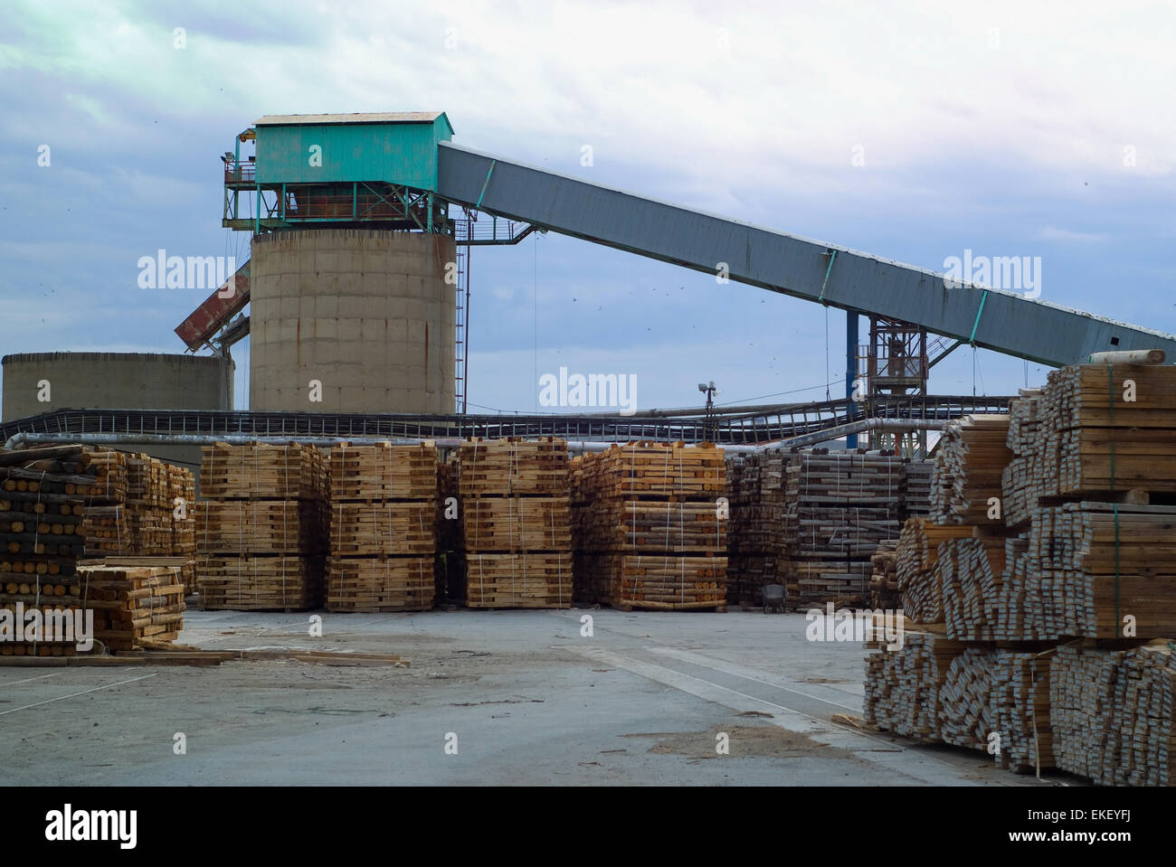 Timber industrial wood factory Stock Photo - Alamy