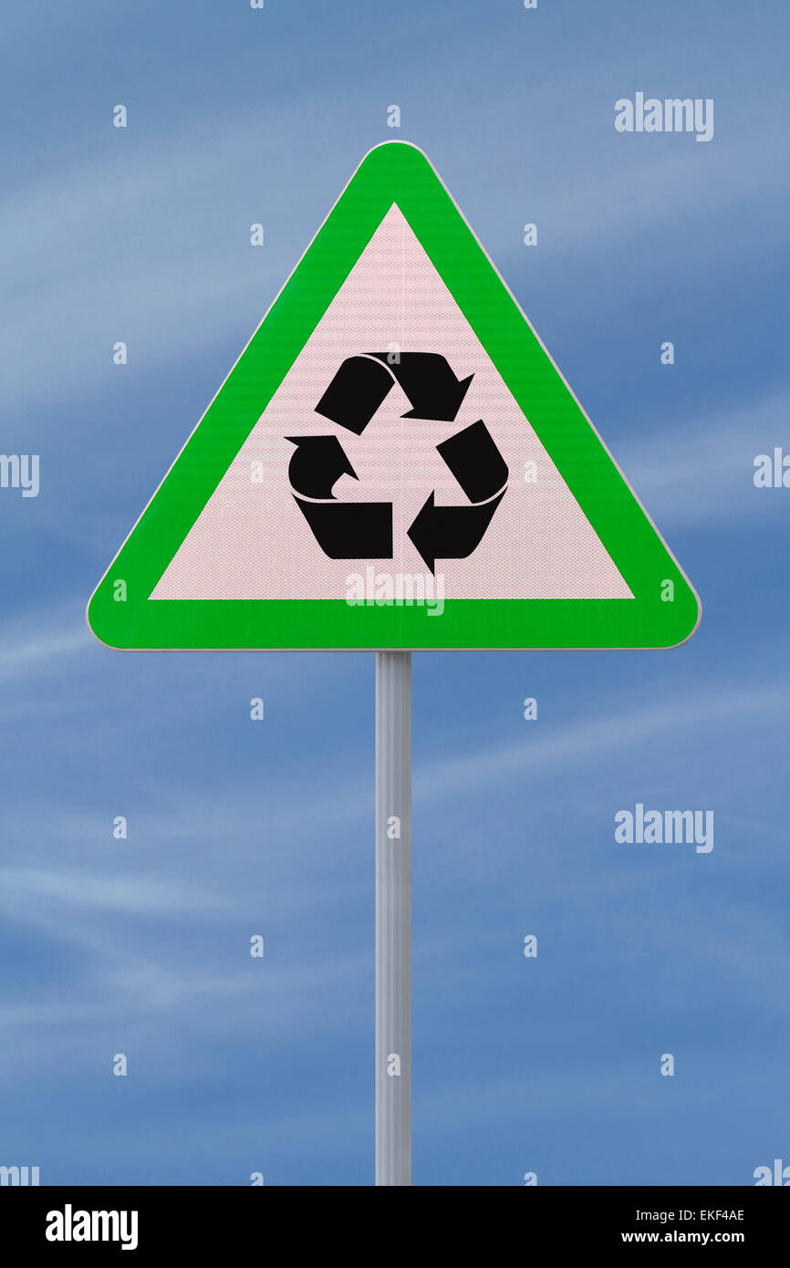 Recycling green sign hi-res stock photography and images - Alamy