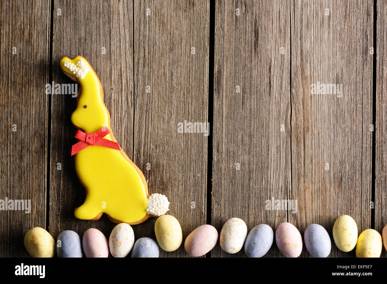 Ginger rabbit biscuit hi-res stock photography and images - Alamy