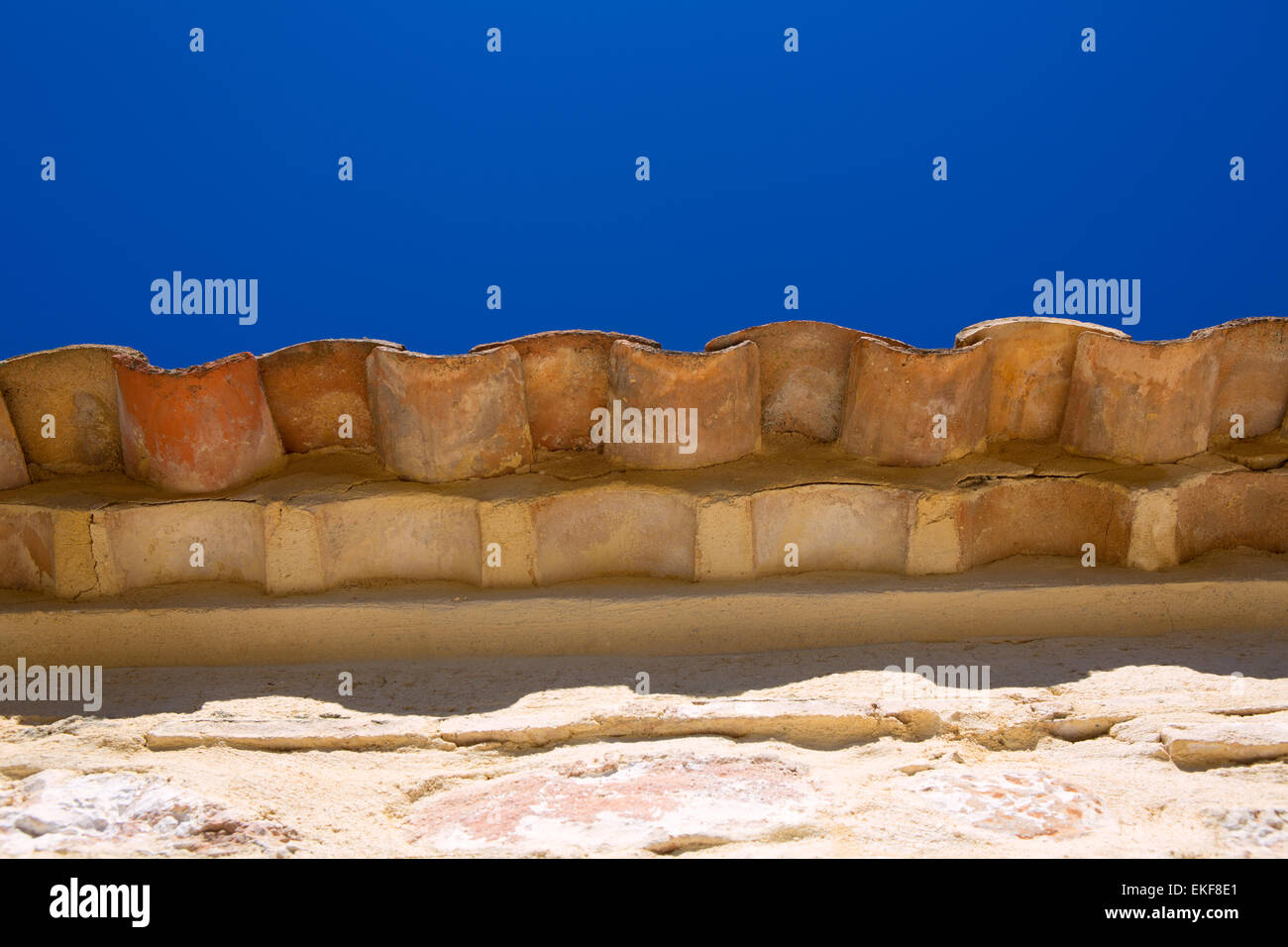 Clay roof tiles eaves detail hi-res stock photography and images - Alamy
