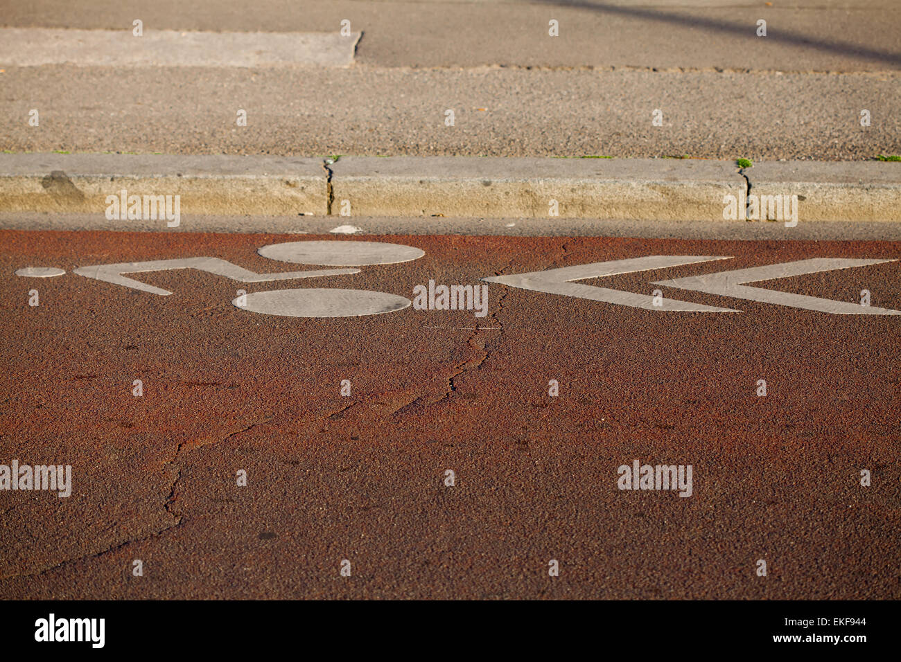 Stone road signs hi-res stock photography and images - Alamy