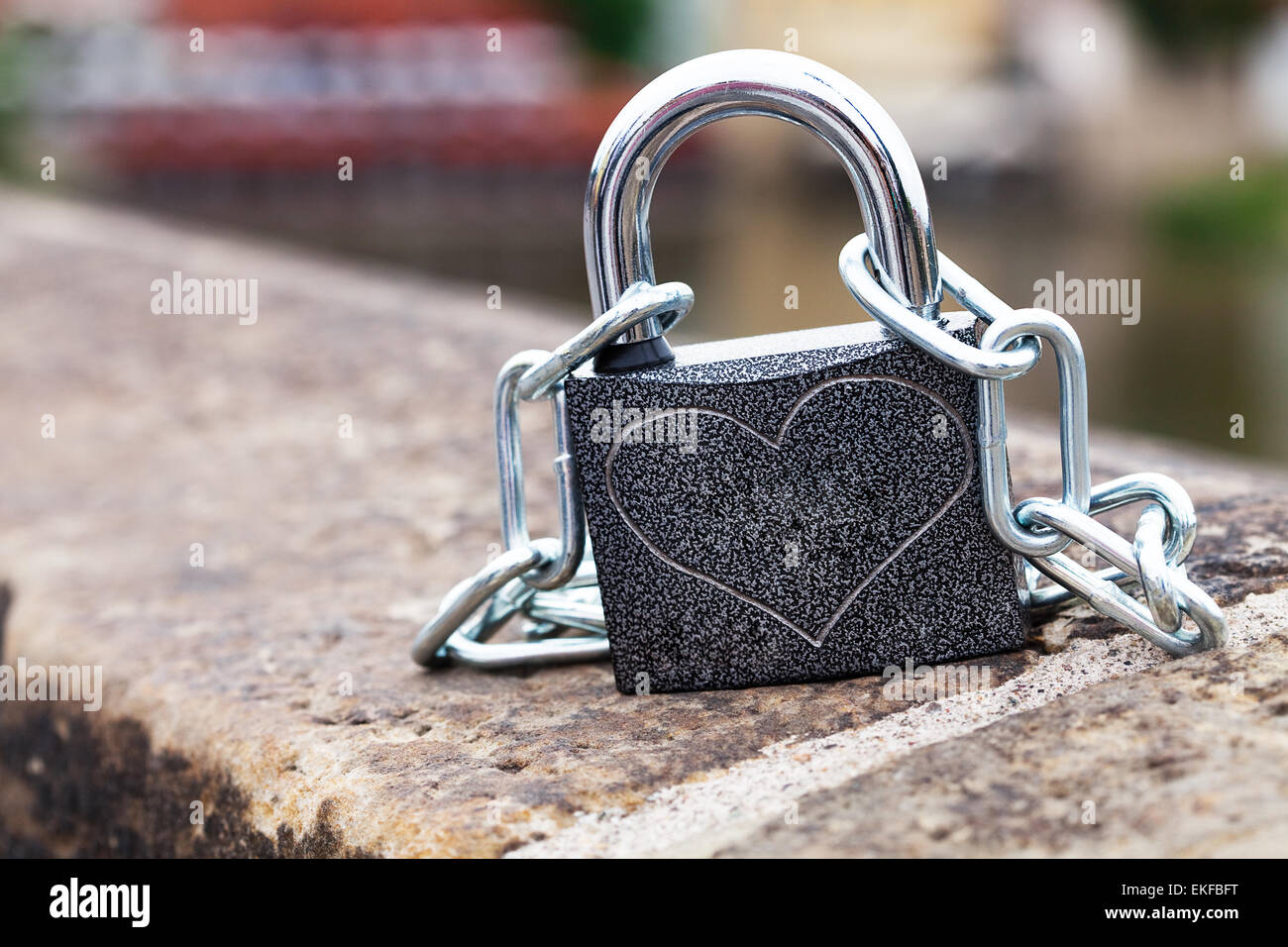 Metal parapet hi-res stock photography and images - Alamy