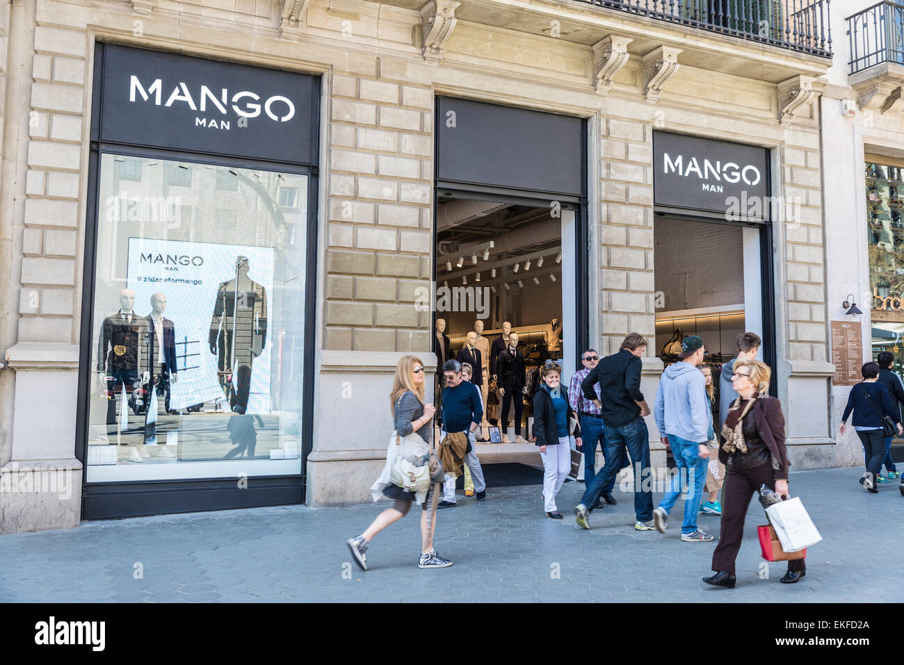 Mango shop hi-res stock photography and images - Alamy
