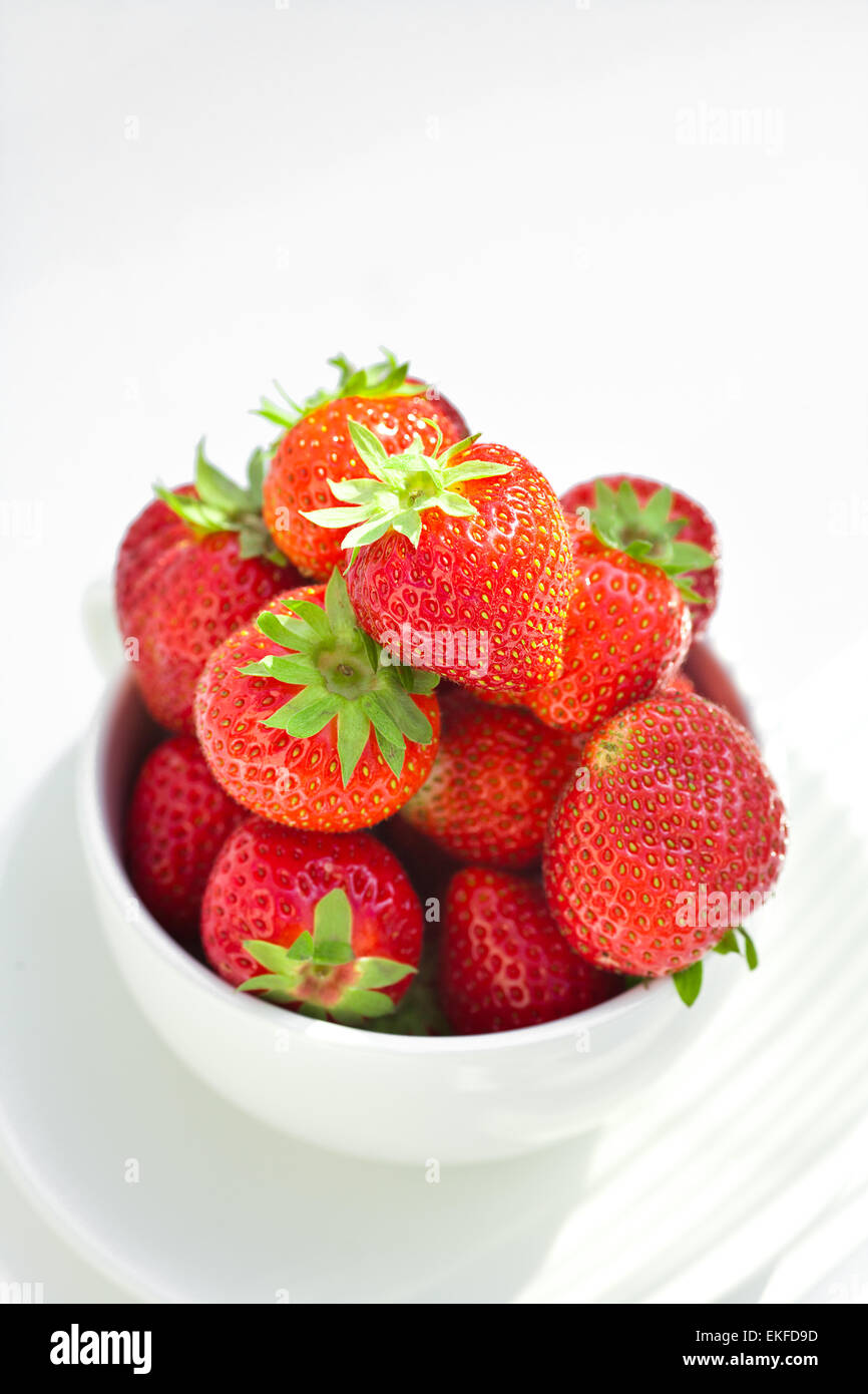 strawberries in a bowl in the daylight Stock Photo - Alamy