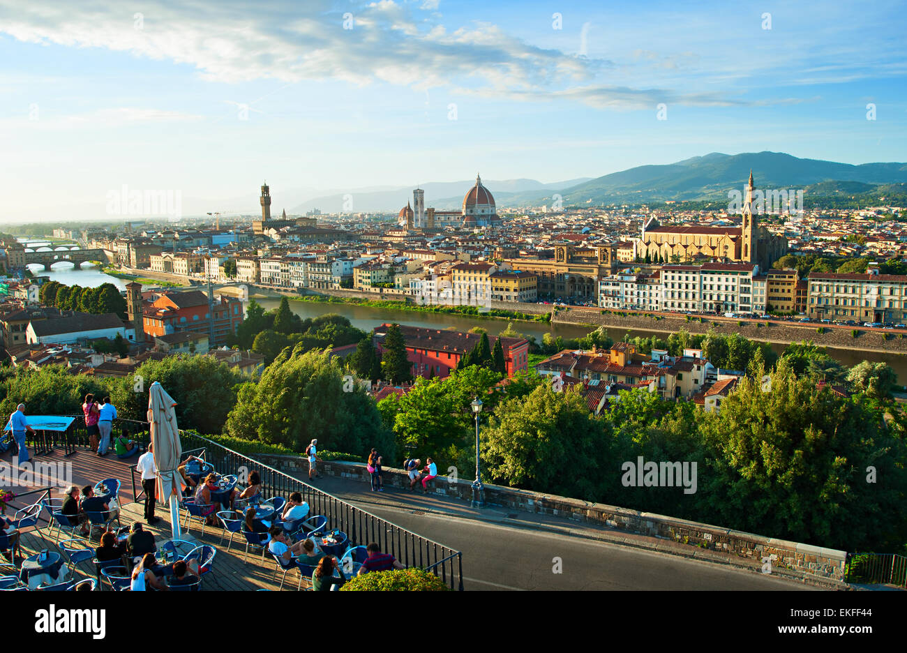 Florence street view hi-res stock photography and images - Alamy