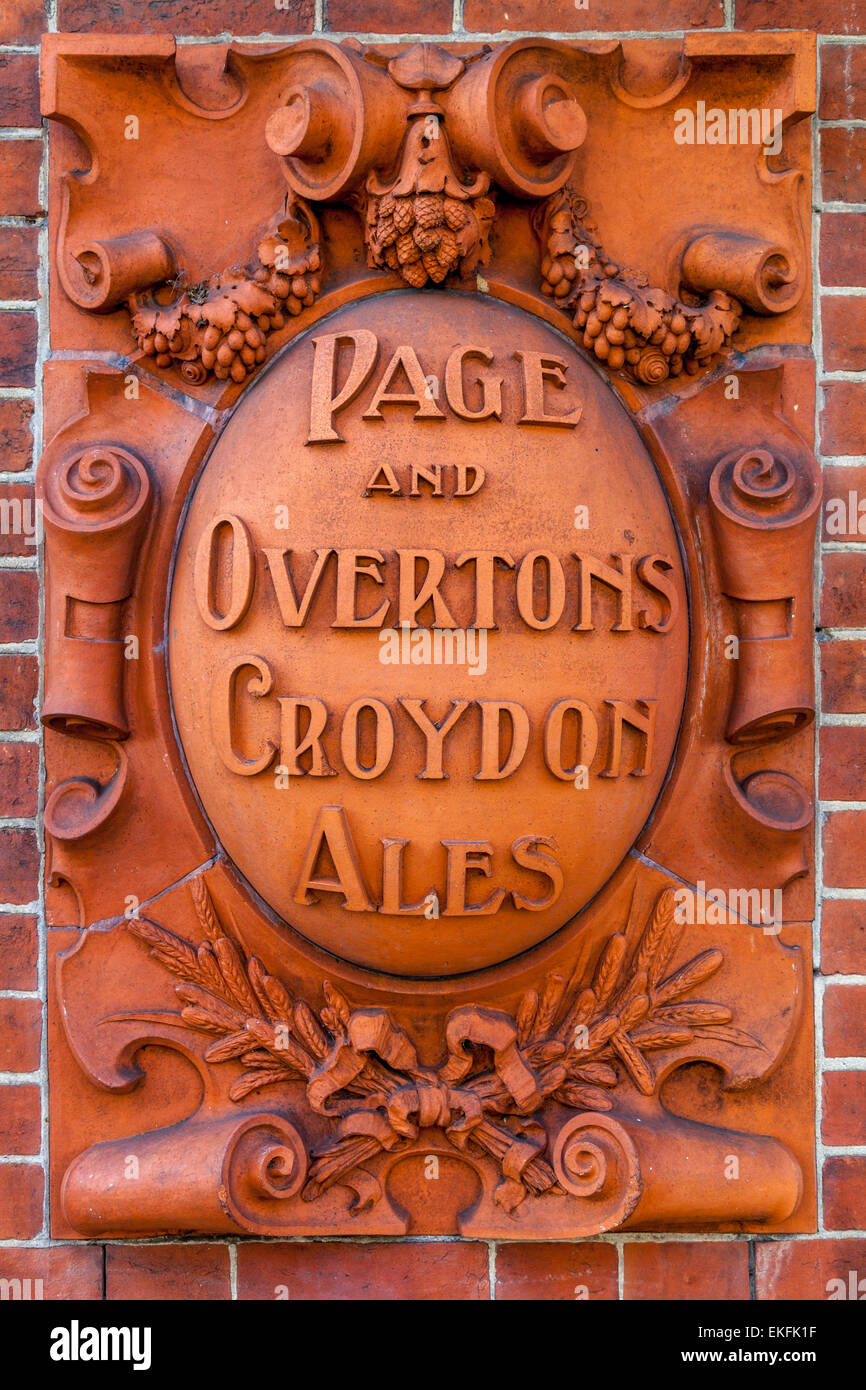 Traditional Pub/Brewery Sign, Lewes, East Sussex, UK Stock Photo - Alamy