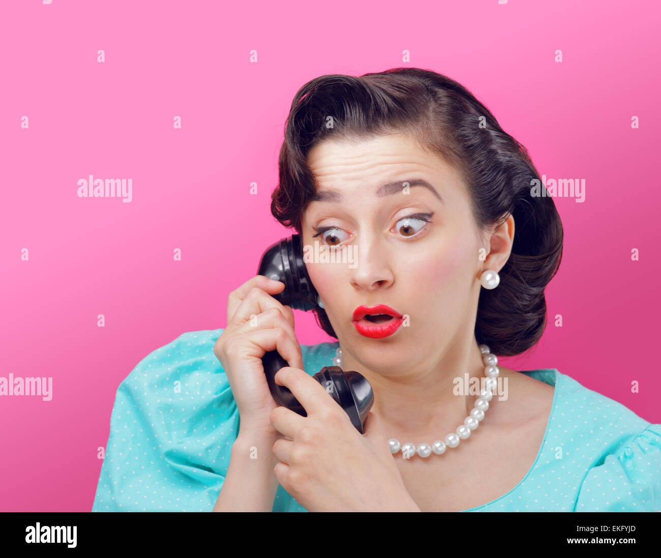 Vintage woman 1950 hi-res stock photography and images - Alamy