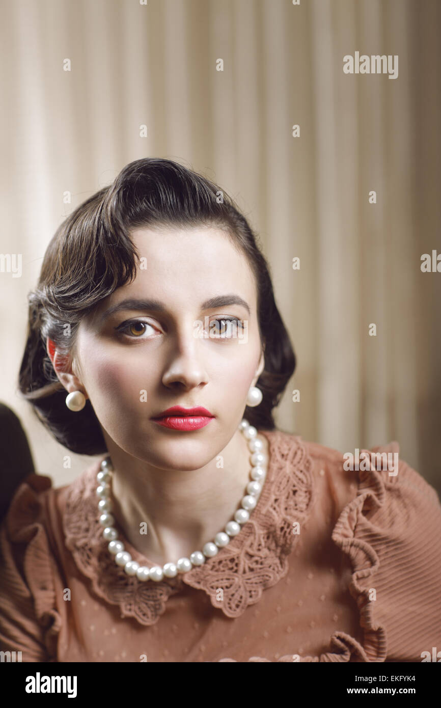 1950 woman hi-res stock photography and images - Alamy