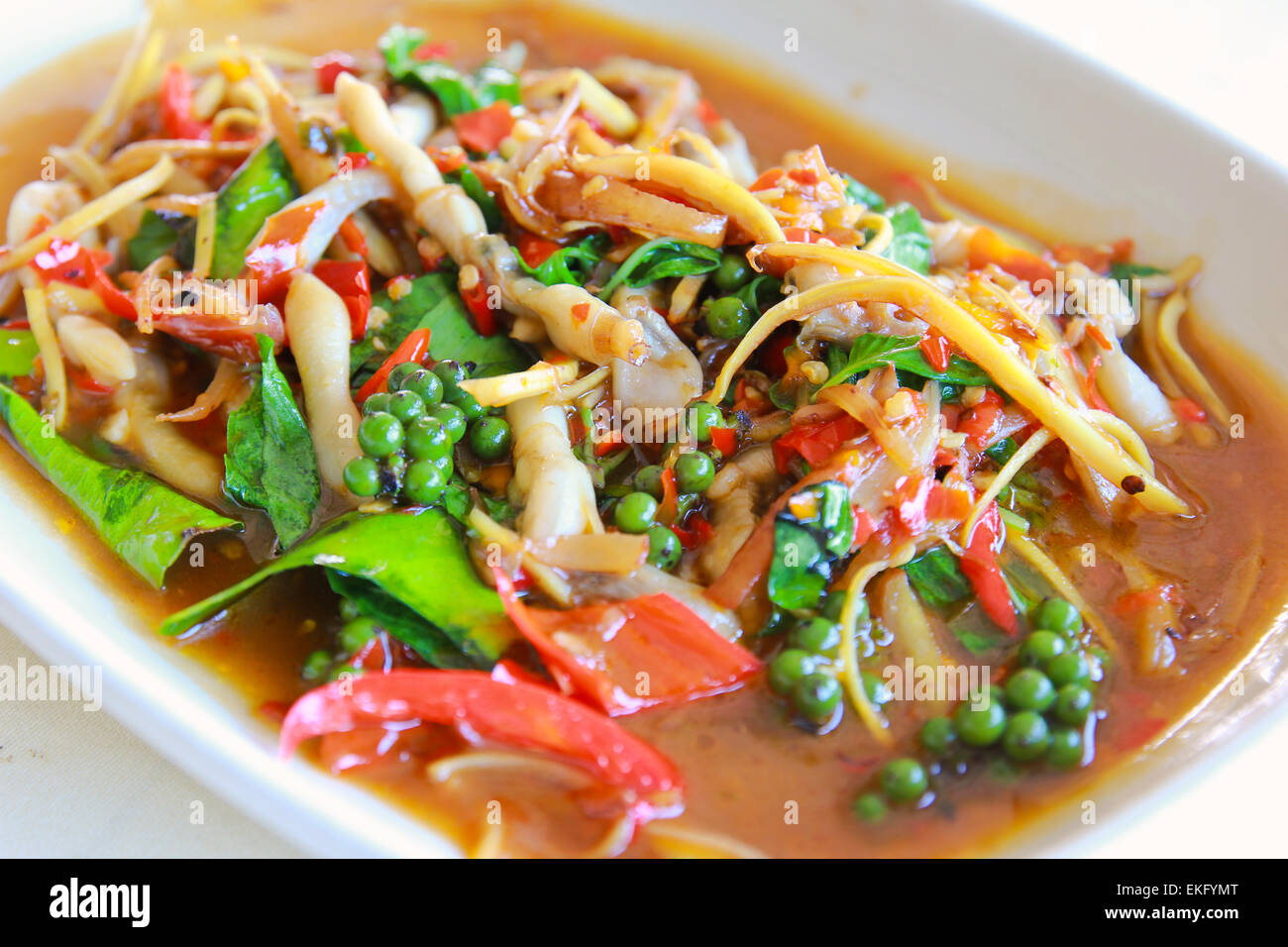 Spicy fried razor clam, Thai Seafood Stock Photo - Alamy