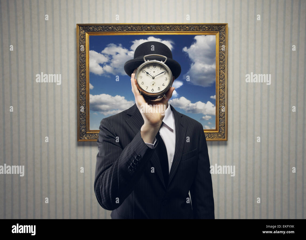 Surrealistic Clock Stock Photos & Surrealistic Clock Stock Images - Alamy