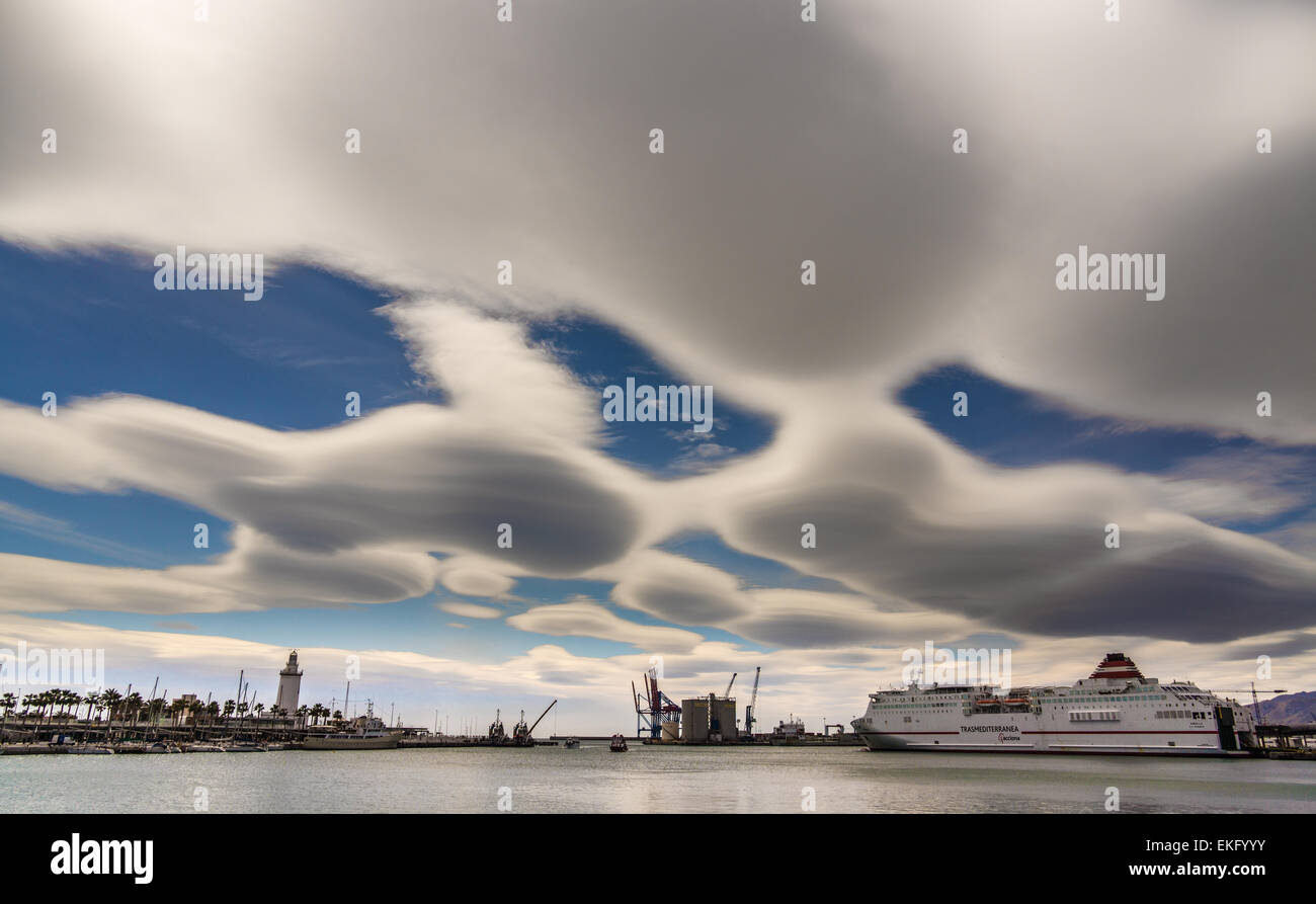 Unusual clouds hi-res stock photography and images - Alamy