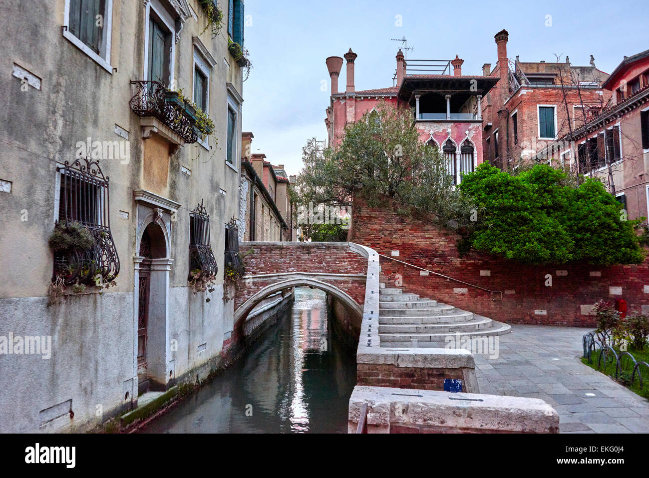 Venice is the capital of the Veneto region in Italy, the name is ...