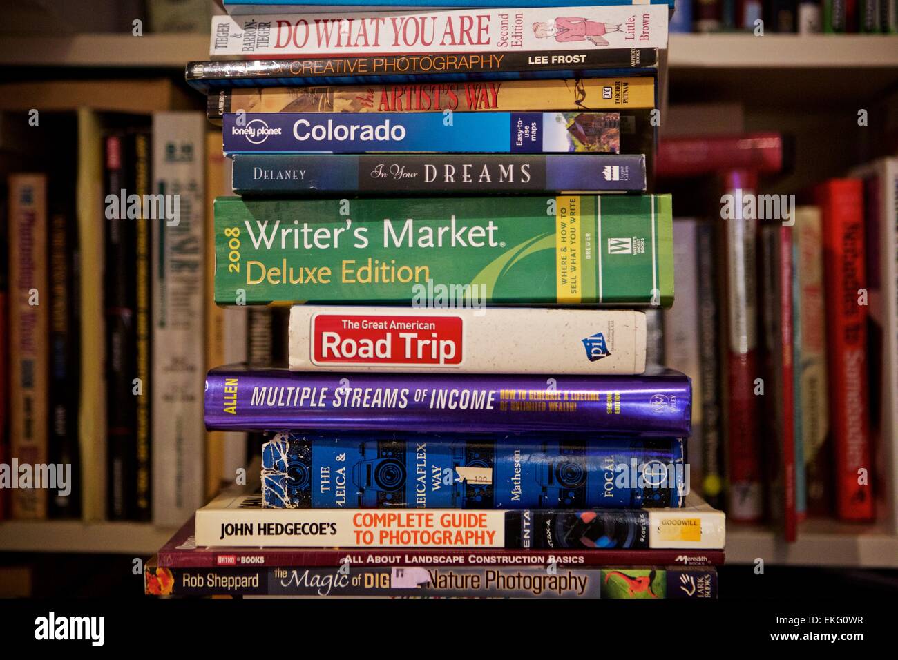 Books stacked hi-res stock photography and images - Alamy