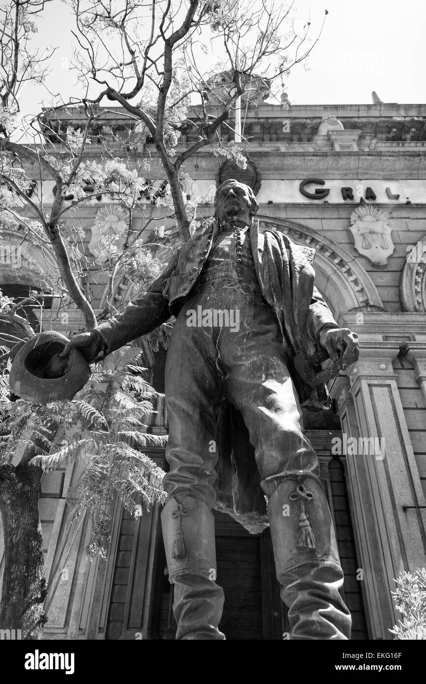 Very old statue Black and White Stock Photos & Images - Alamy