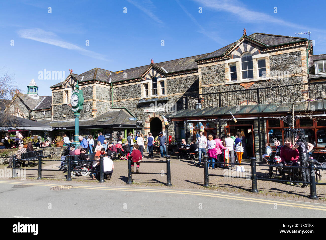 The entrance to Betws Y Coed railway station North Wales Stock Photo ...