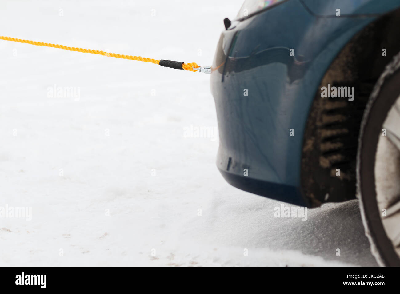 Car towing safety hi-res stock photography and images - Alamy