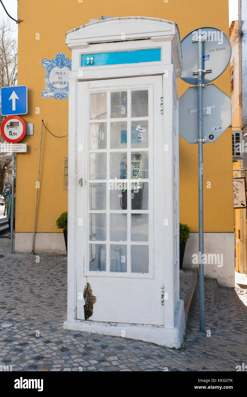 Rare, old, and vintage ' K3 ' concrete traditional telephone phone box ...