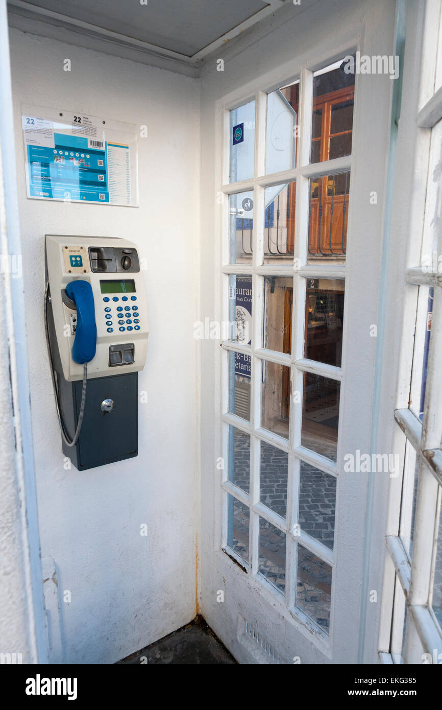 Rare, old, and vintage ' K3 ' concrete traditional telephone phone box ...