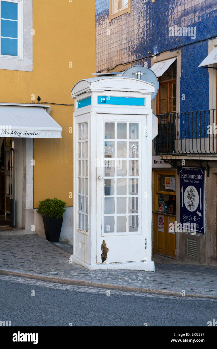 Rare, old, and vintage ' K3 ' concrete traditional telephone phone box ...