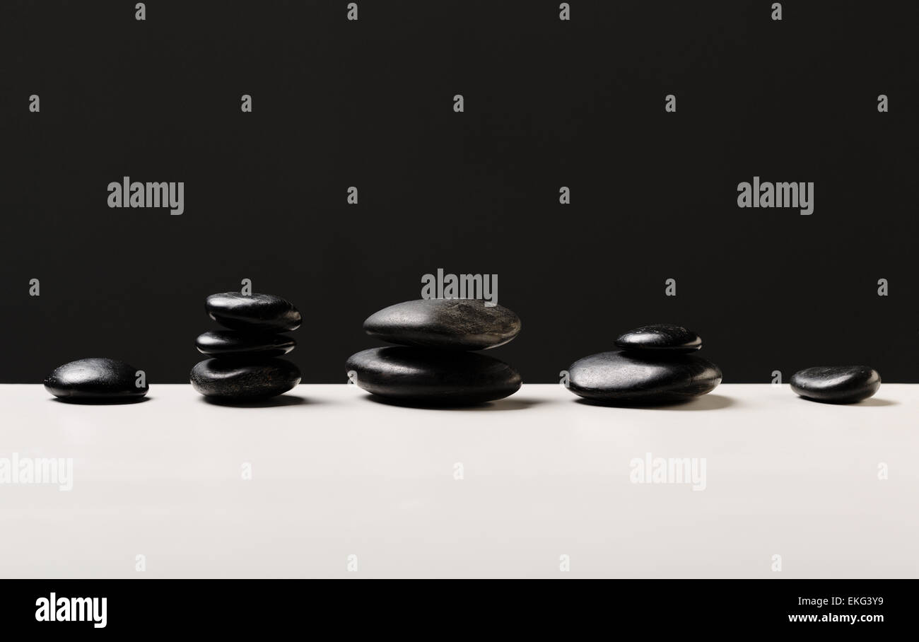 Hot massage stones hi-res stock photography and images - Alamy