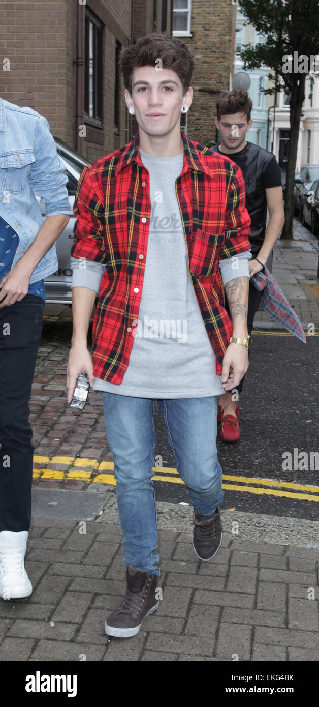 X Factor final 12 contestants arrive at first studio rehearsals ...