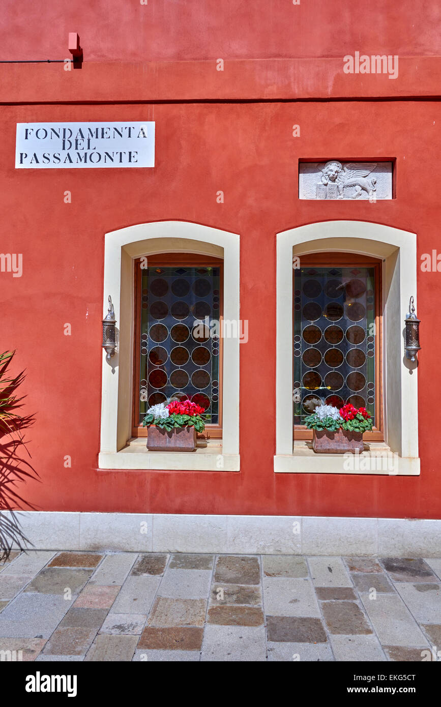 Venice is the capital of the Veneto region in Italy, the name is ...