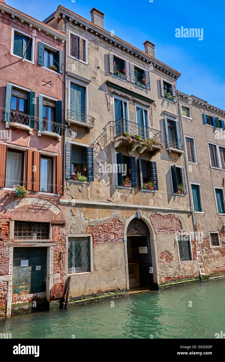 Venice is the capital of the Veneto region in Italy, the name is ...