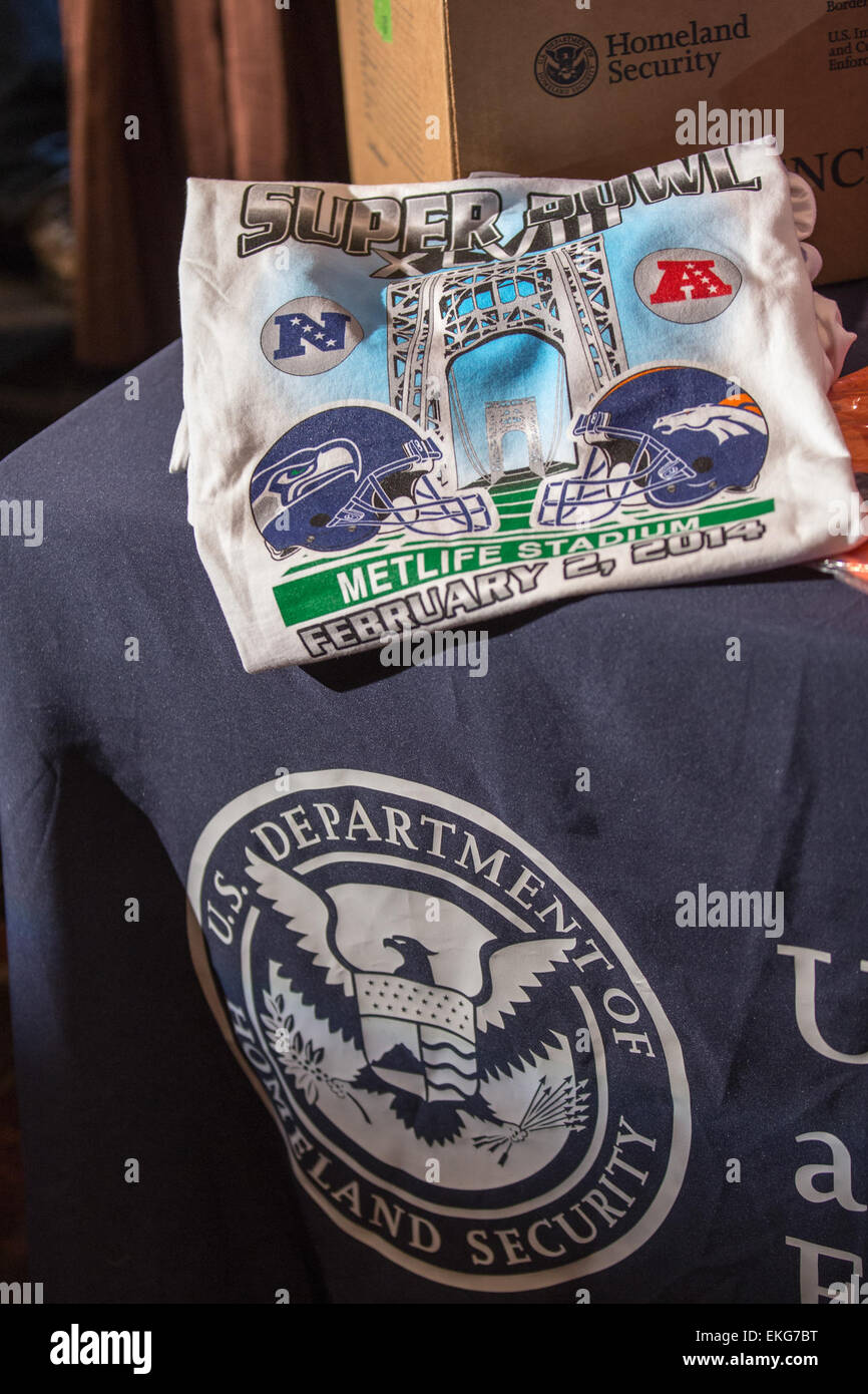 Nfl super bowl counterfeit hi-res stock photography and images - Alamy