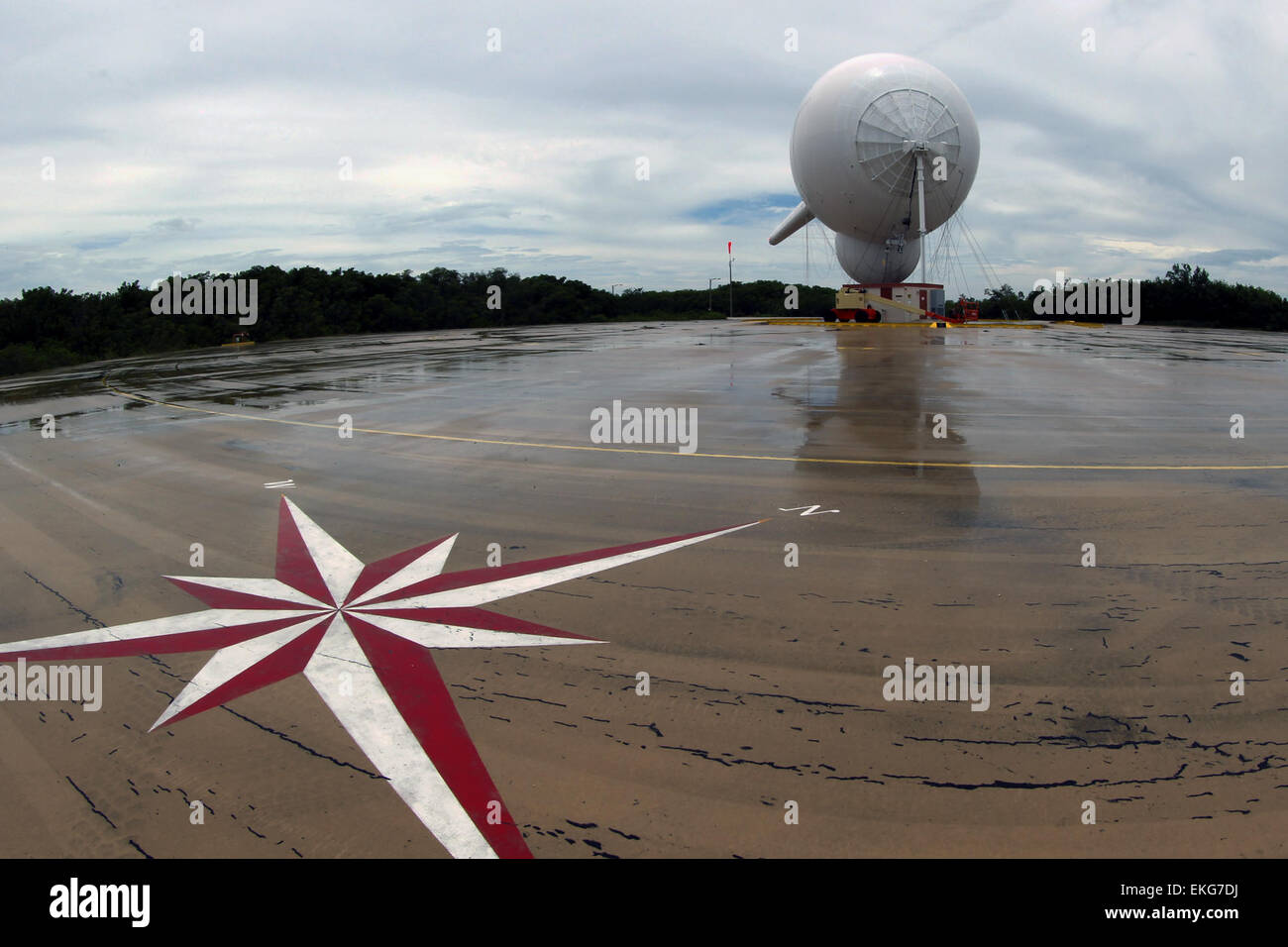 The Tethered Aerostat Radar System (TARS) in Cudjoe Key, Florida ...