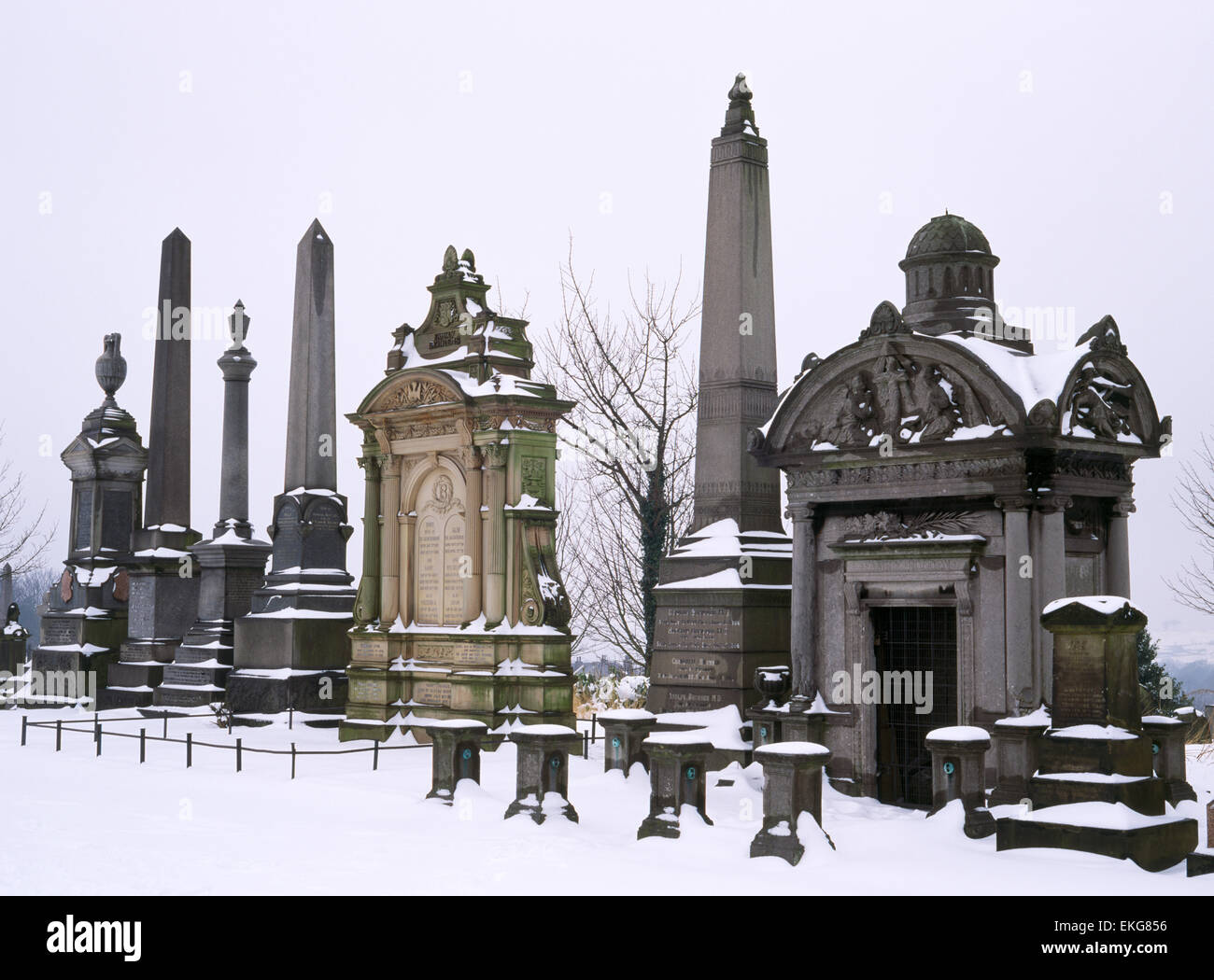Leeds cemetery hi-res stock photography and images - Alamy