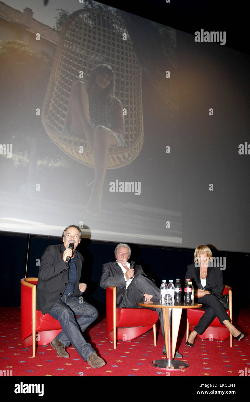 Alain Delon Piscine High Resolution Stock Photography and Images - Alamy