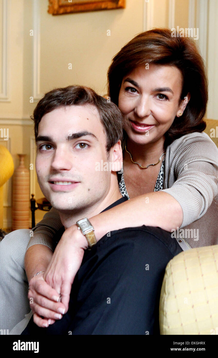 Amiel Carole High Resolution Stock Photography and Images - Alamy