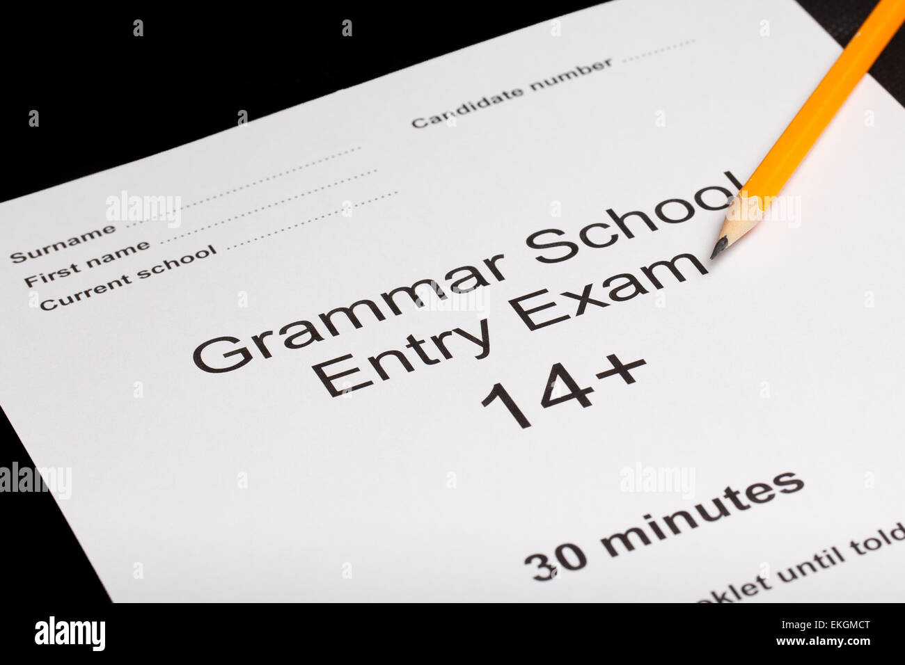 Exam paper hi-res stock photography and images - Alamy