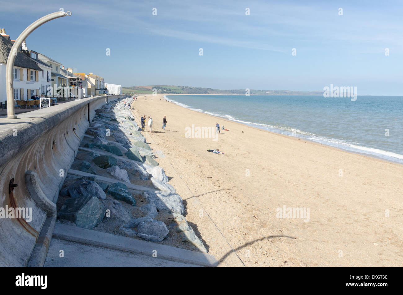 Sea defence wall at Torcross in South Devon Stock Photo - Alamy