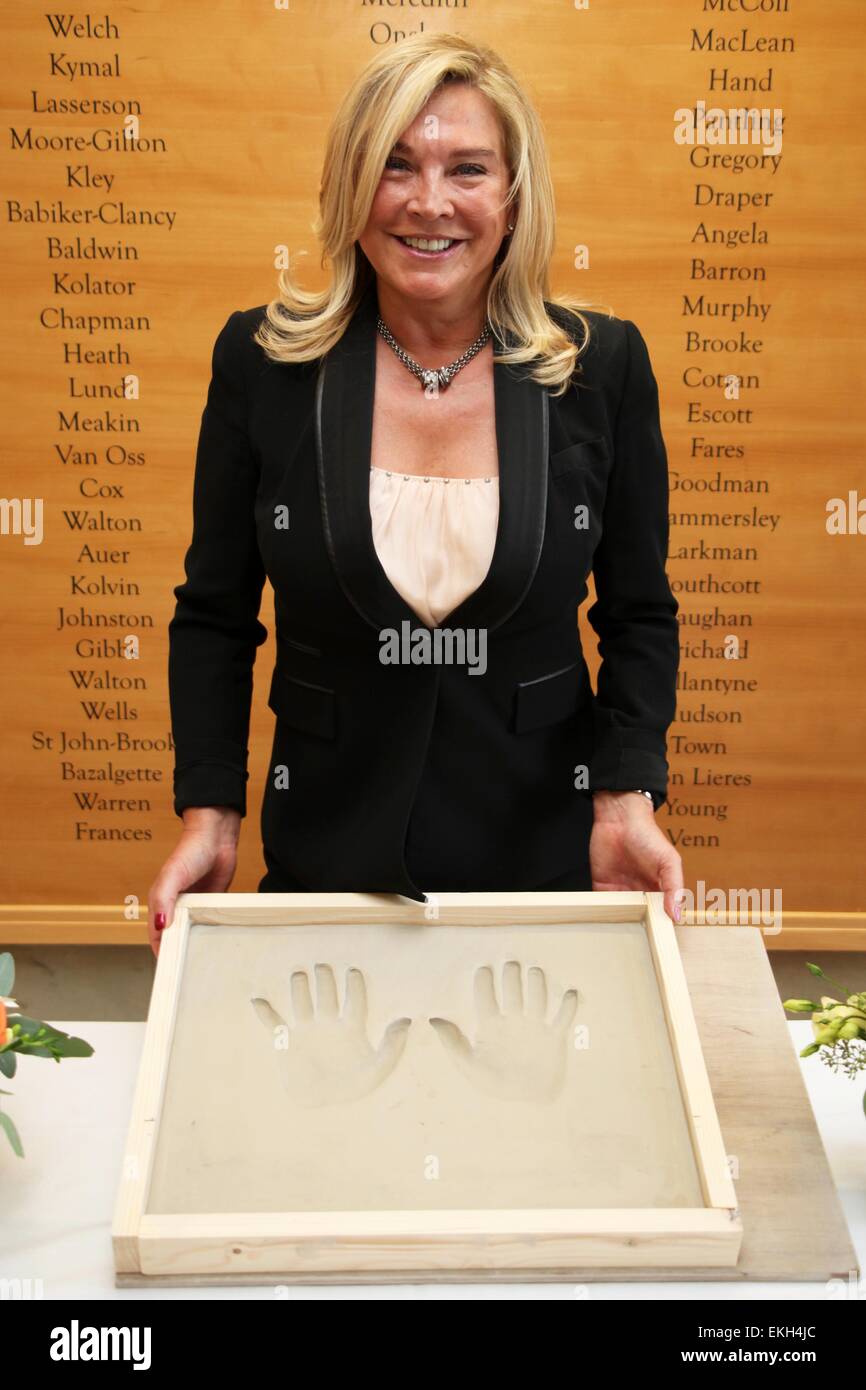 Amanda Redman High Resolution Stock Photography and Images - Alamy