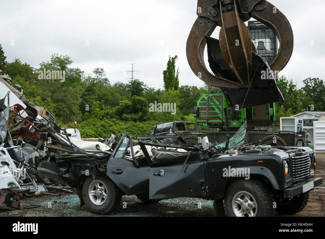A Land Rover Defender was destroyed by U.S. Customs and Border ...