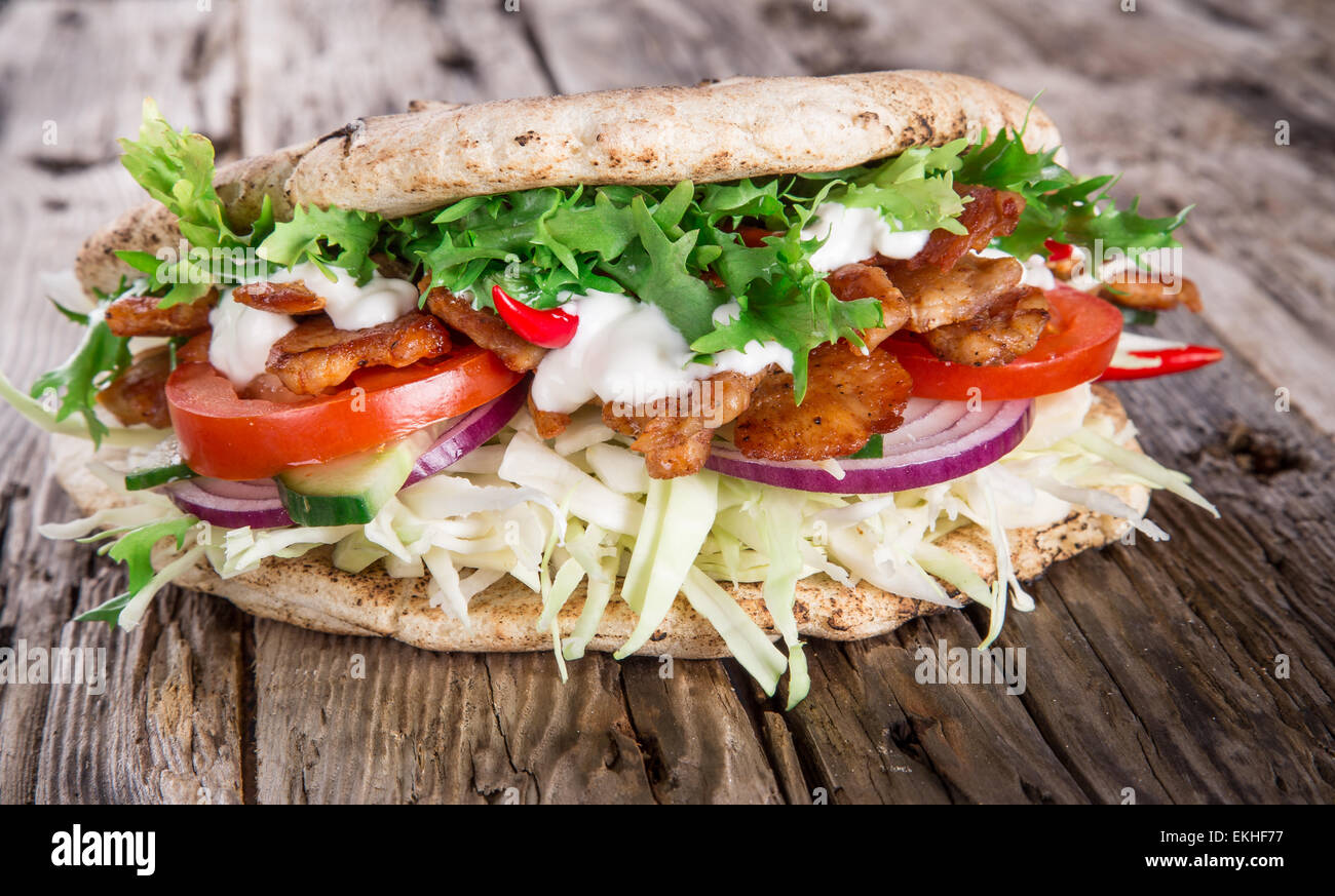 Meat doner kebab hi-res stock photography and images - Alamy