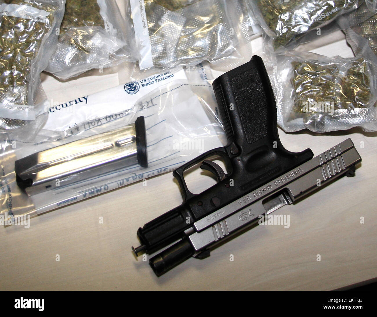 061914: Philidelphia - U.S. Customs and Border Protection officers ...