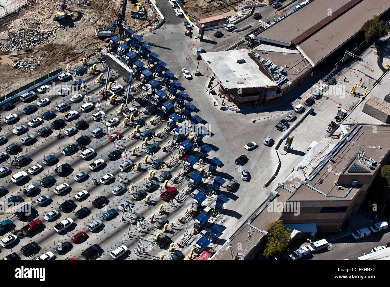 Border traffic at the San Ysidro Primary Port of Entry, one of the ...