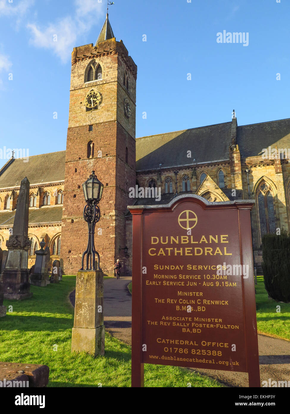 Dunblane cathedral hi-res stock photography and images - Alamy