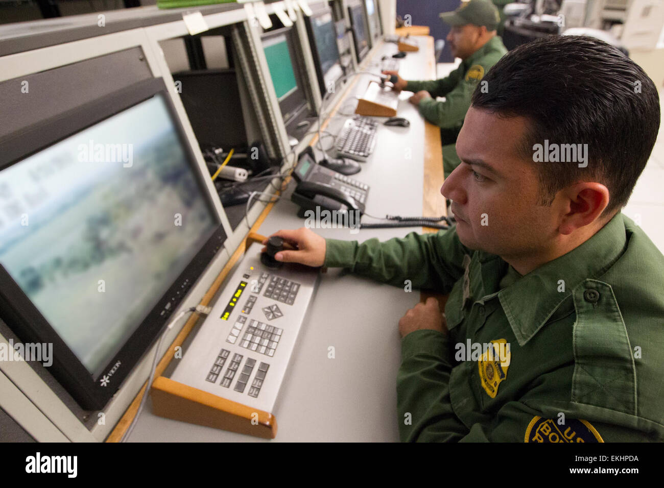 South Texas Border Patrol agents utilize a Remote Surveillance Video ...