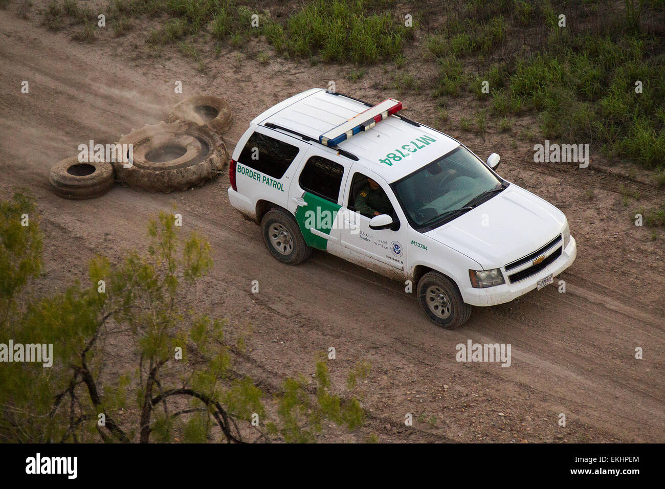 Border Patrol agents in South Texas conduct tracking operations to ...
