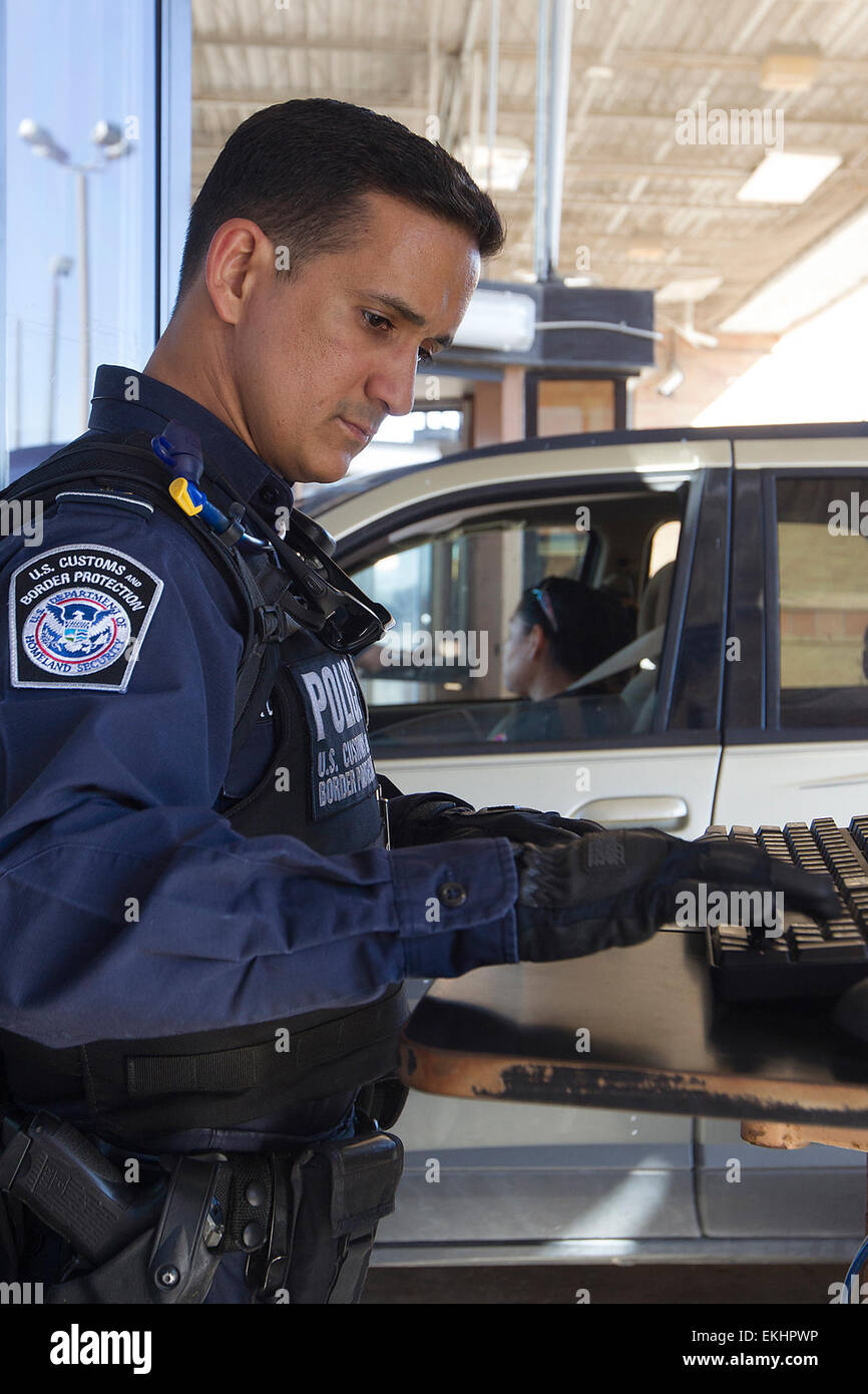 A U.S. Customs and Border Protection officer at the Hidalgo ...