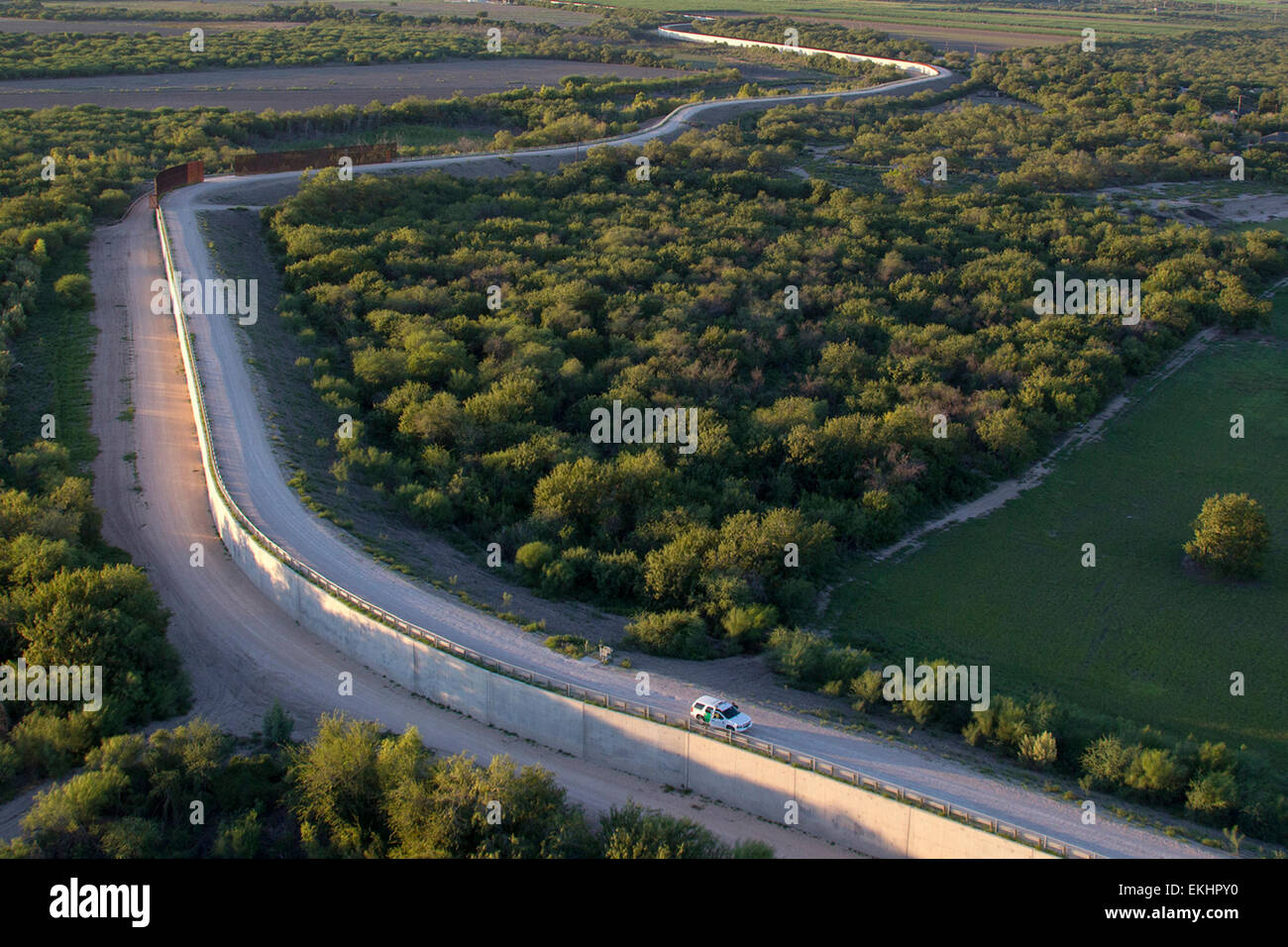 Rio Grande Border Fence Stock Photos & Rio Grande Border Fence Stock ...