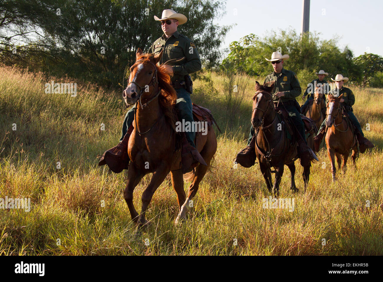 Border Patrol agents from the McAllen station conducted horseback ...