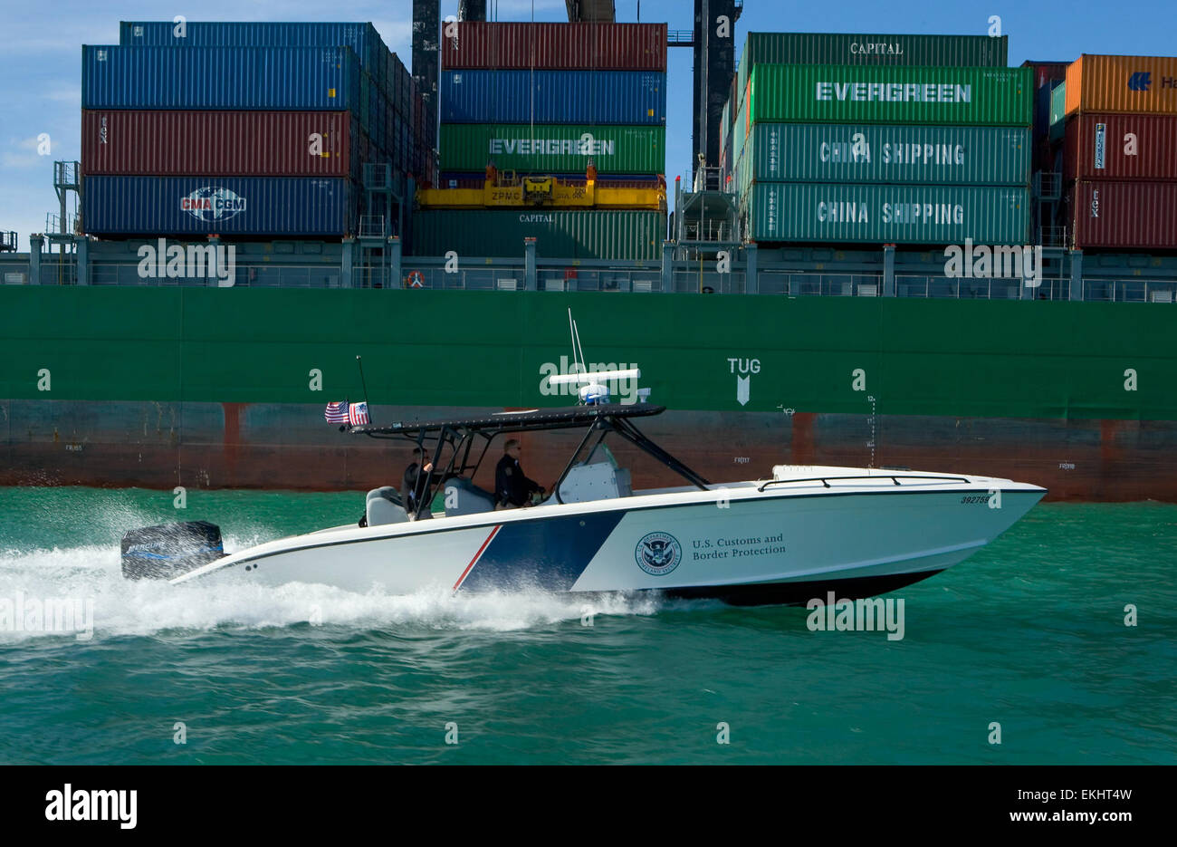 Us cbp boat hi-res stock photography and images - Alamy